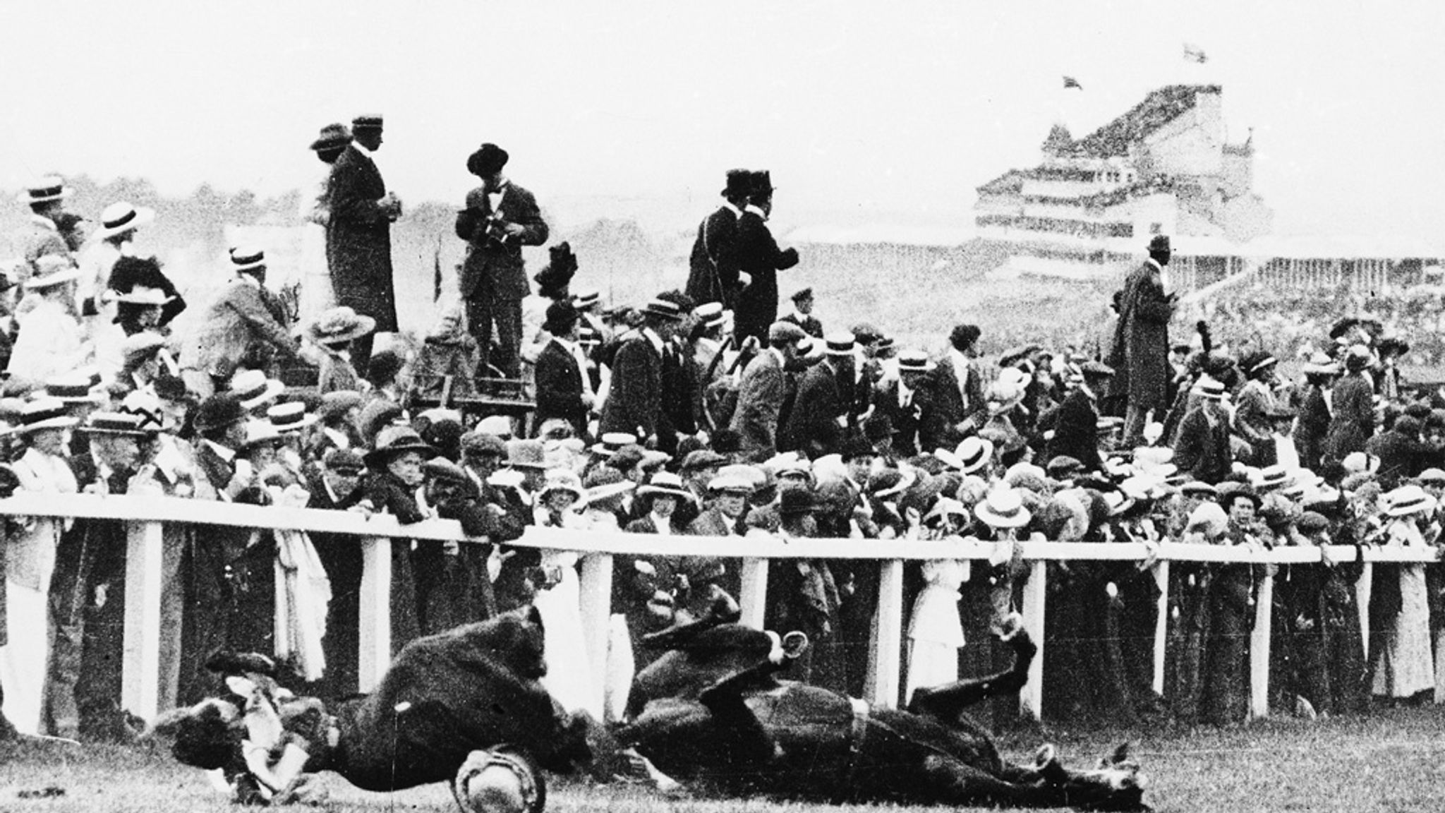 Letter bombs and IEDs: Were the suffragettes terrorists? | UK News ...