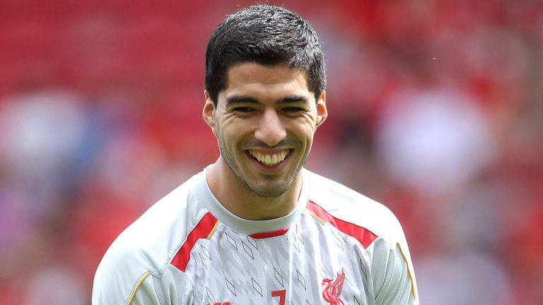 Suarez arrives for training | Video | Watch TV Show | Sky Sports