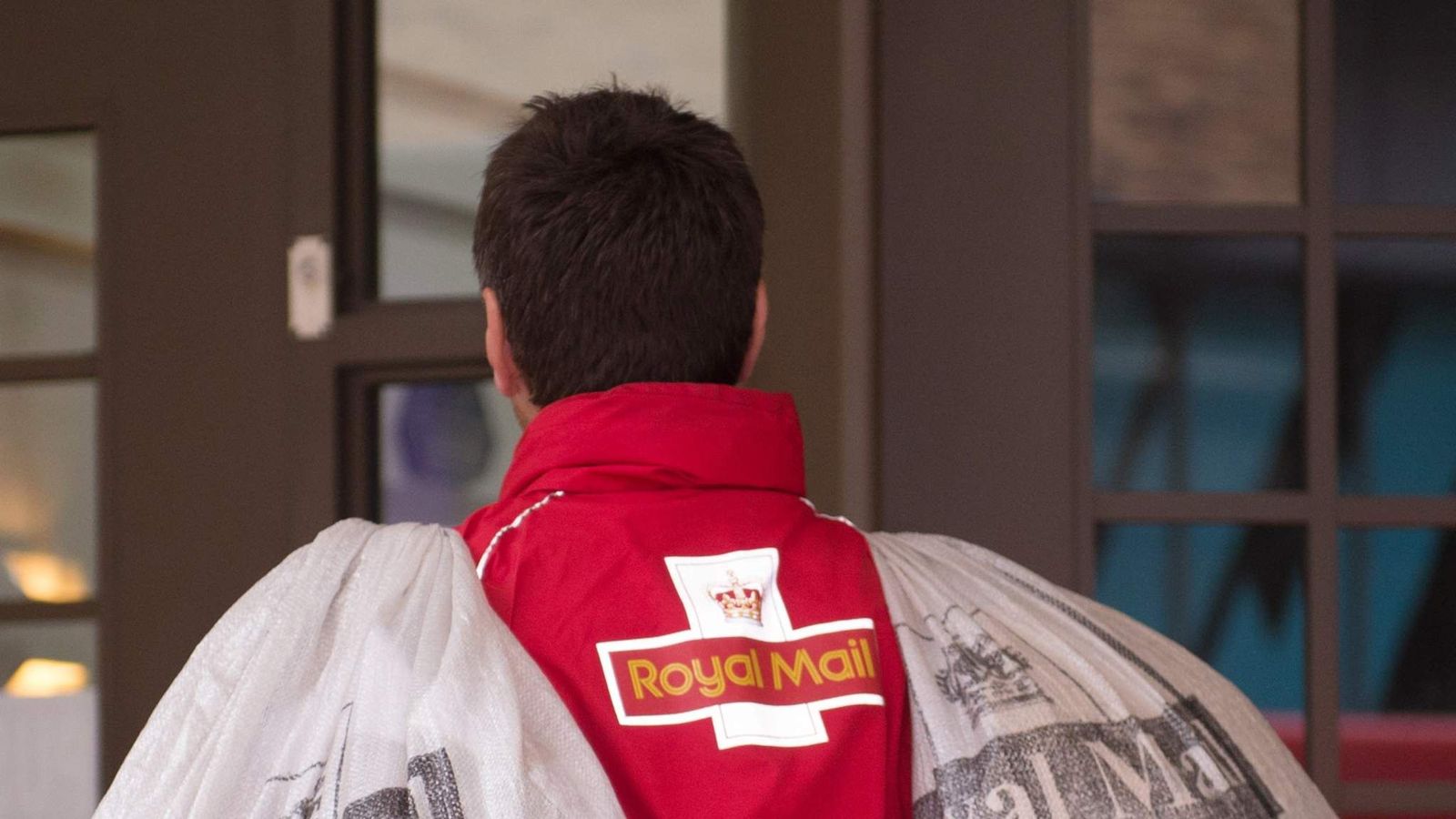 Government To Complete Royal Mail Sell-Off | Money News | Sky News