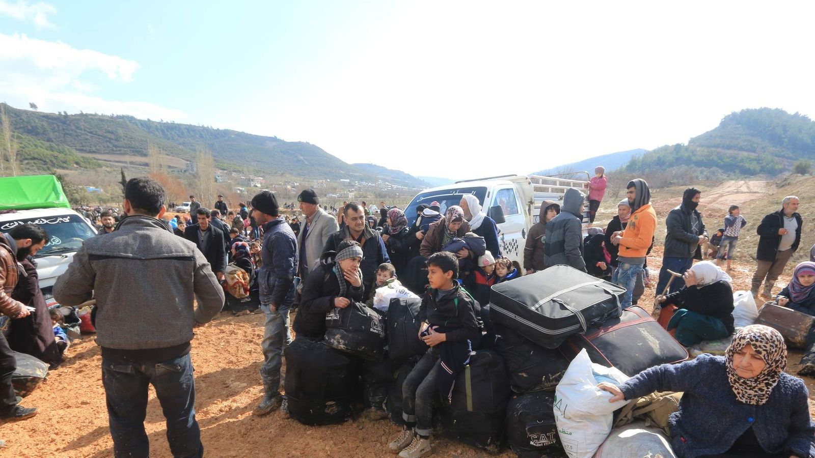 Displaced Syrians Held Back At Turkish Border | World News | Sky News