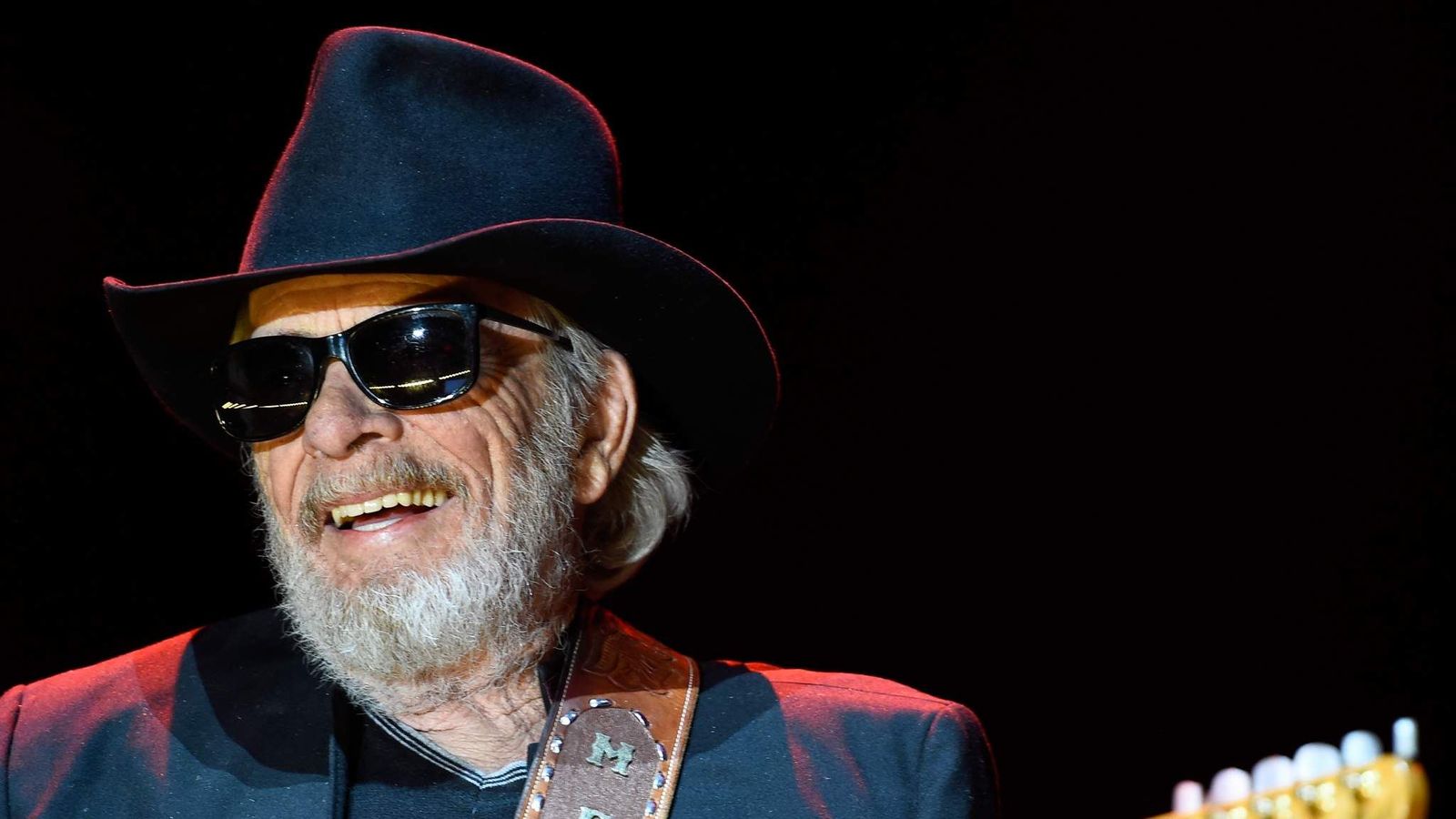Country Music Star Merle Haggard Dies | Ents & Arts News | Sky News