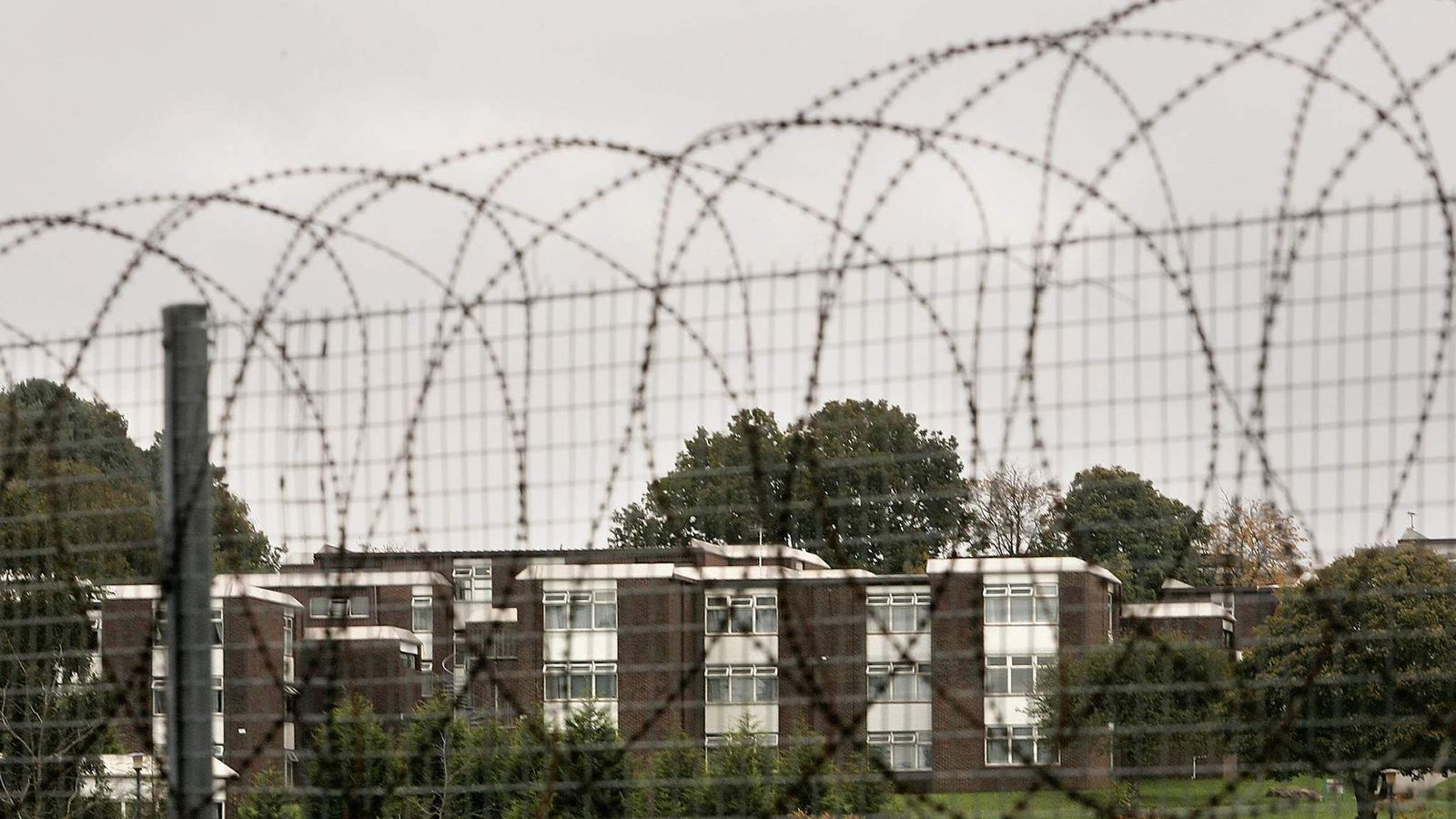 Deepcut inquest: Father of private found dead was warned by soldiers ...