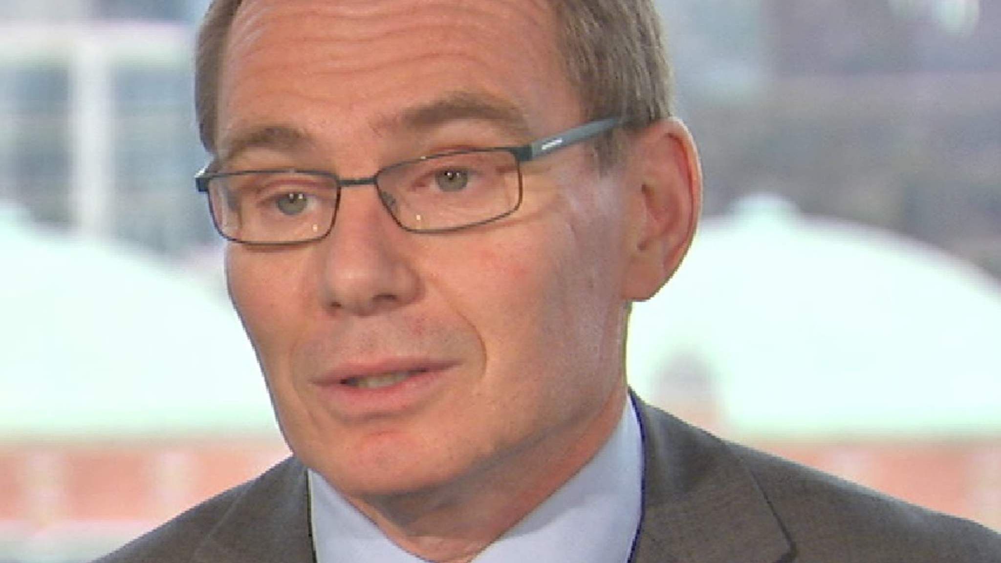 Shell chairman Mackenzie lands key role at state innovation agency ...