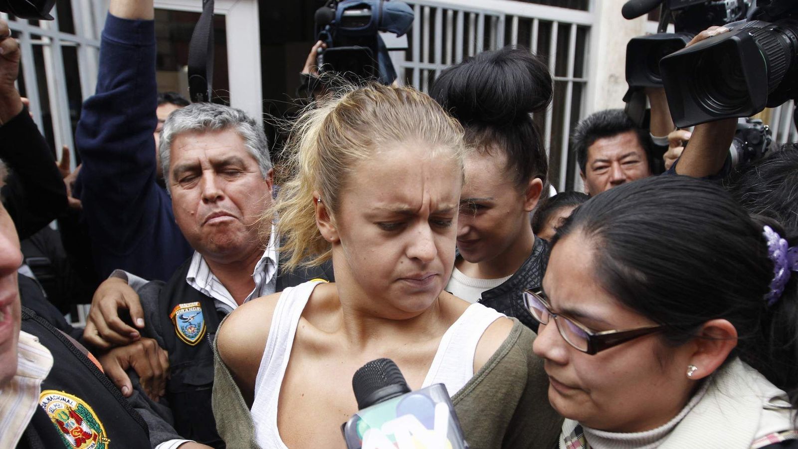 Peru Drugs: Women Charged And Detained | Scoop News | Sky News