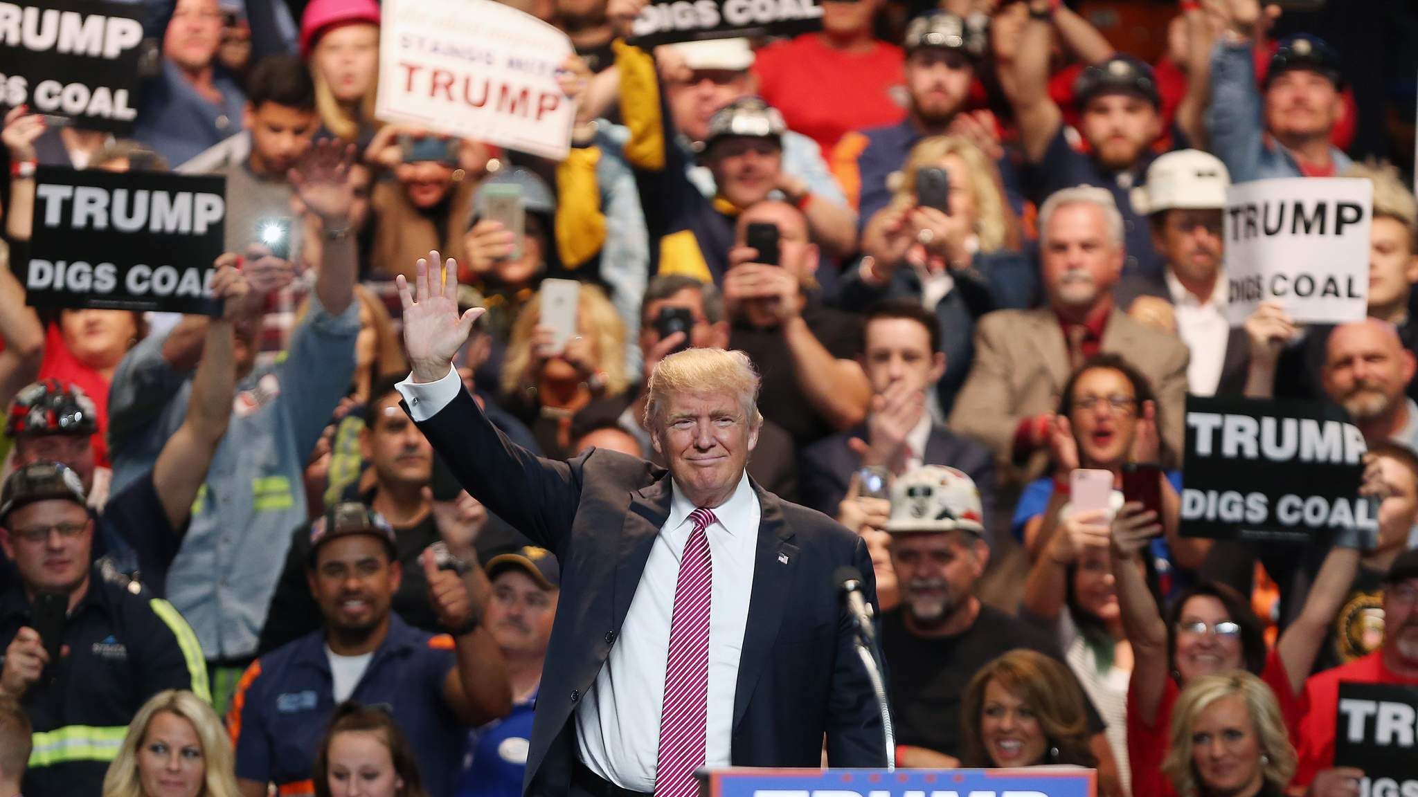 Bernie Sanders Wins Again As Trump Rolls On | US News | Sky News