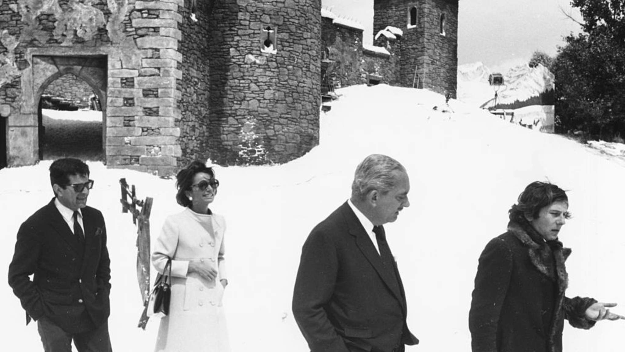 Pianist Producer Gene Gutowski Dies Aged 90 | Ents & Arts News | Sky News