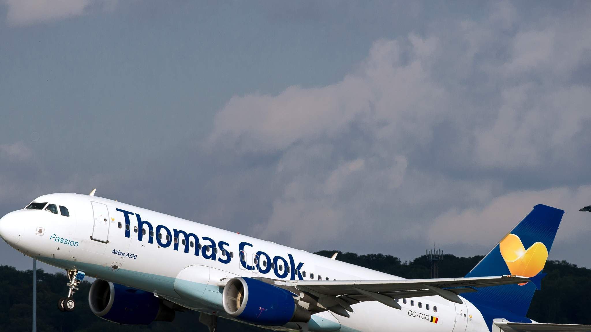 Thomas Cook Cabin Crew Back Strike Action | Money News | Sky News