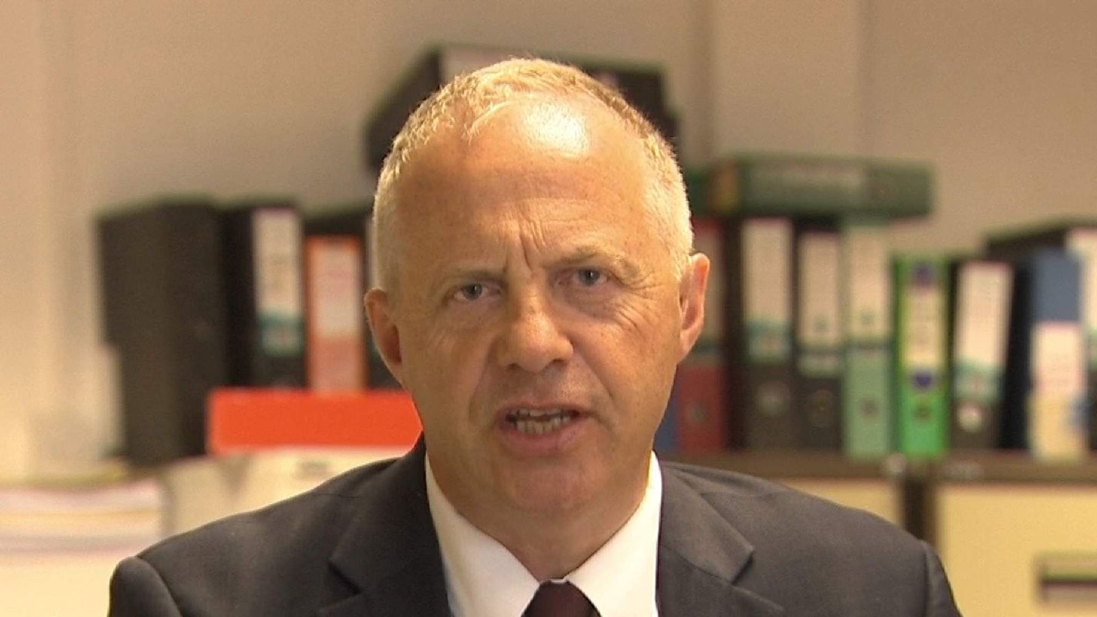 Labour MP Mann Backs 'Leave' Vote | Scoop News | Sky News