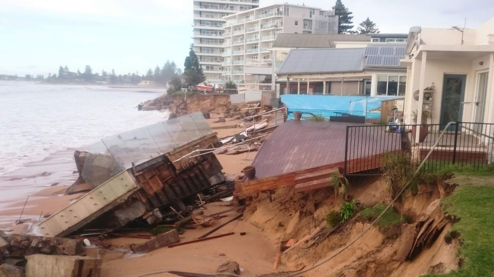 Sydney's Beach Homes Threatened By Storm | World News | Sky News