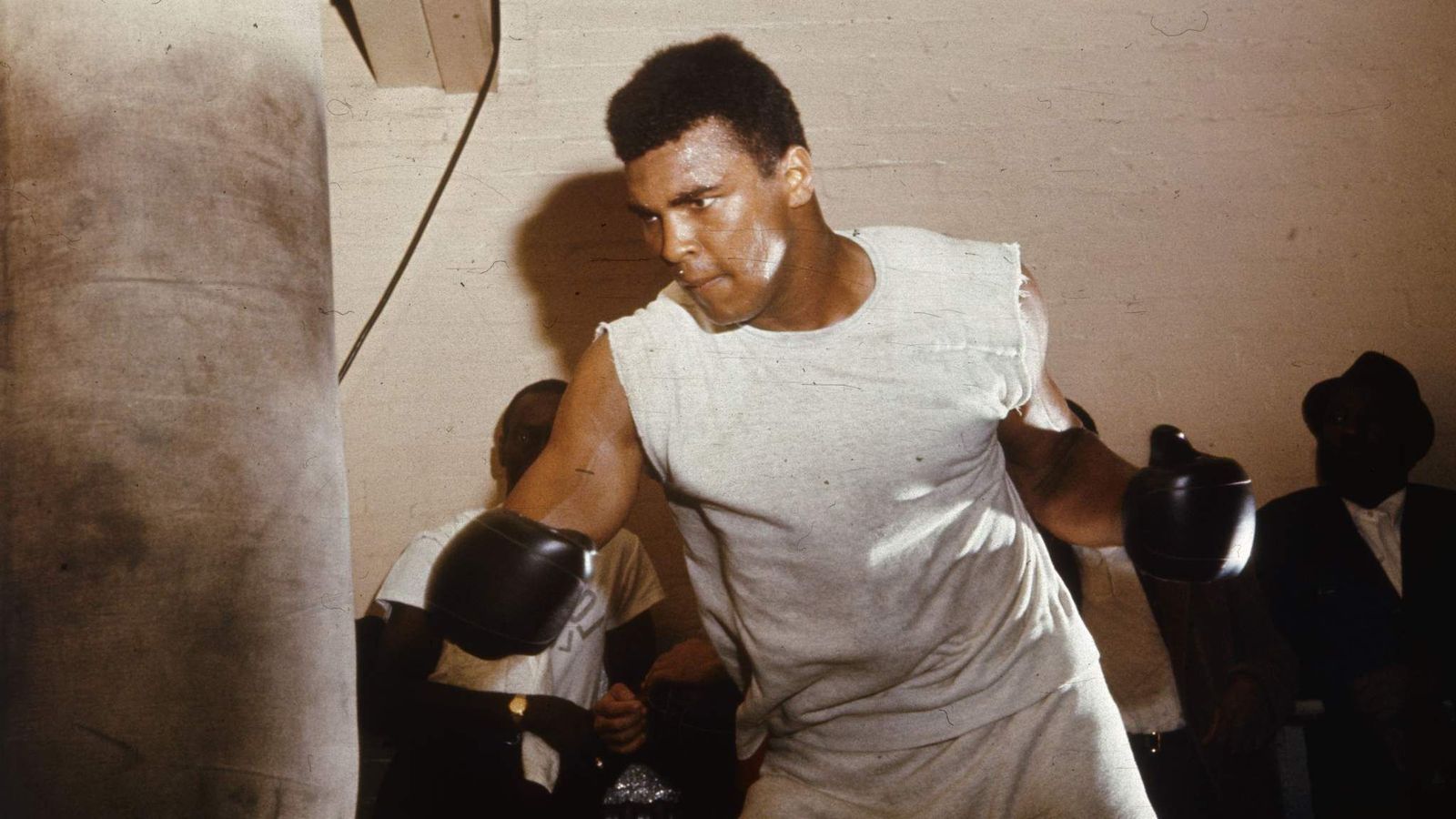 Ali's Famous Quotes: 'Float Like A Butterfly' | World News | Sky News