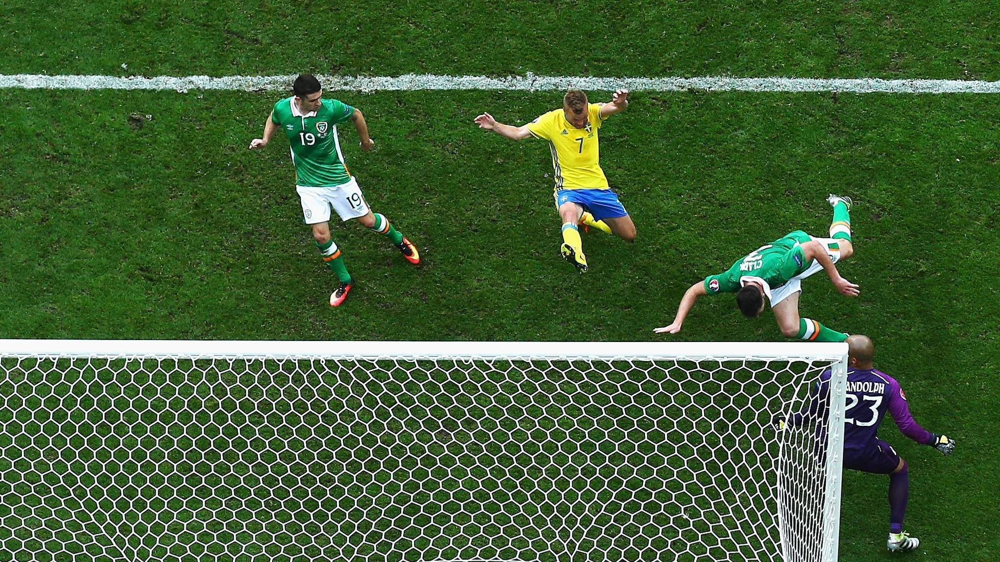 Own Goal From Clark Frustrates Ireland | Scoop News | Sky News