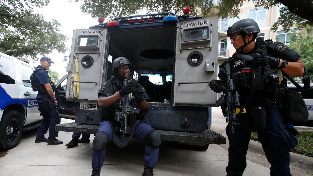 Dallas Police In Manhunt After Threat Received