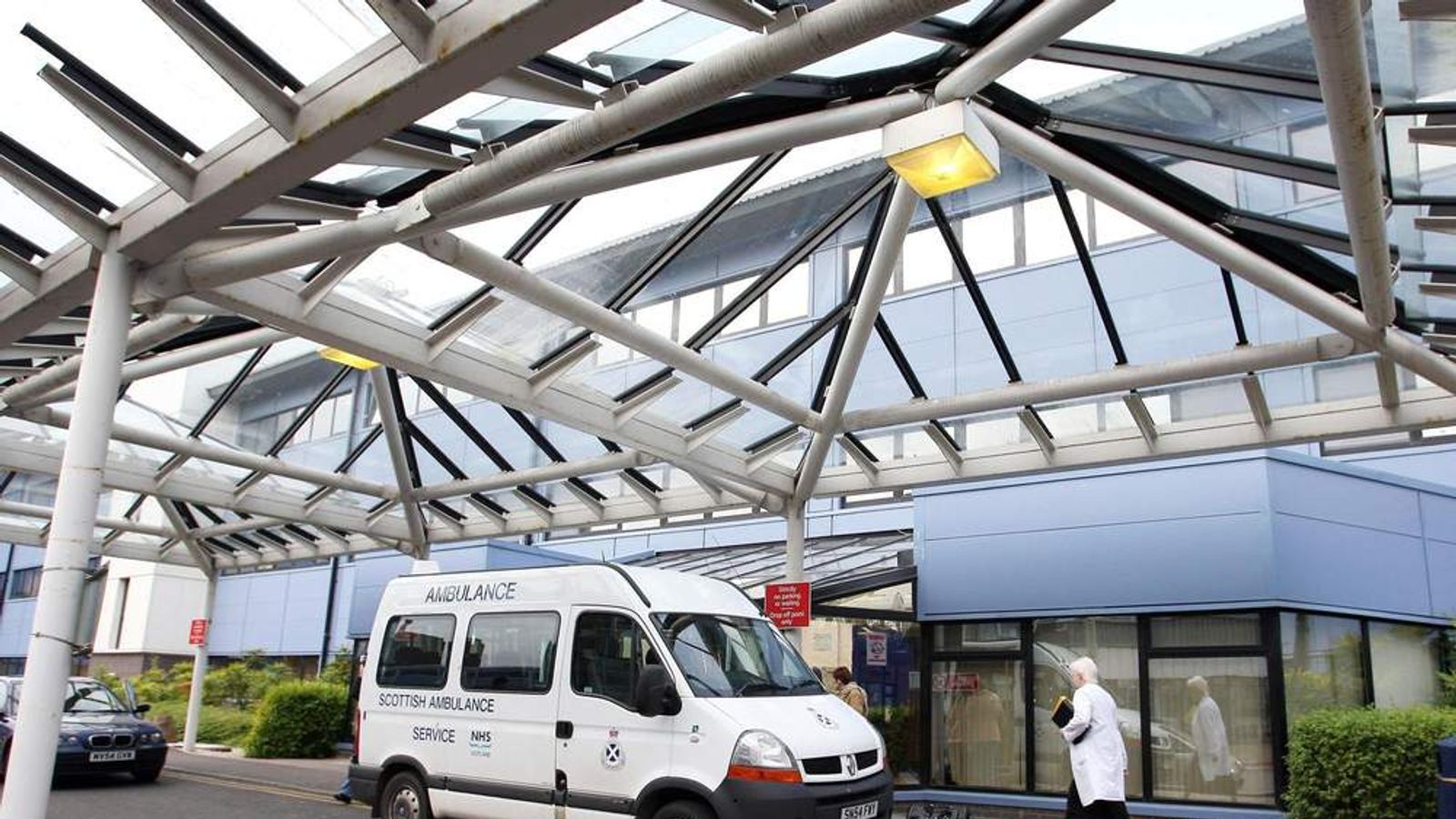 Fire On Hospital Ward Kills Elderly Patient | UK News | Sky News
