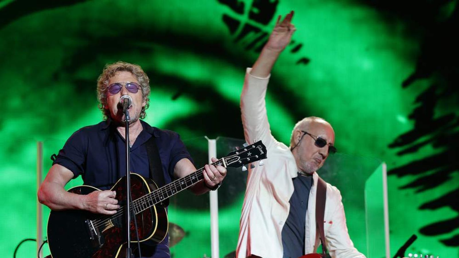 The Who Trash Stage At 'Best Glastonbury Yet' | Ents & Arts News | Sky News