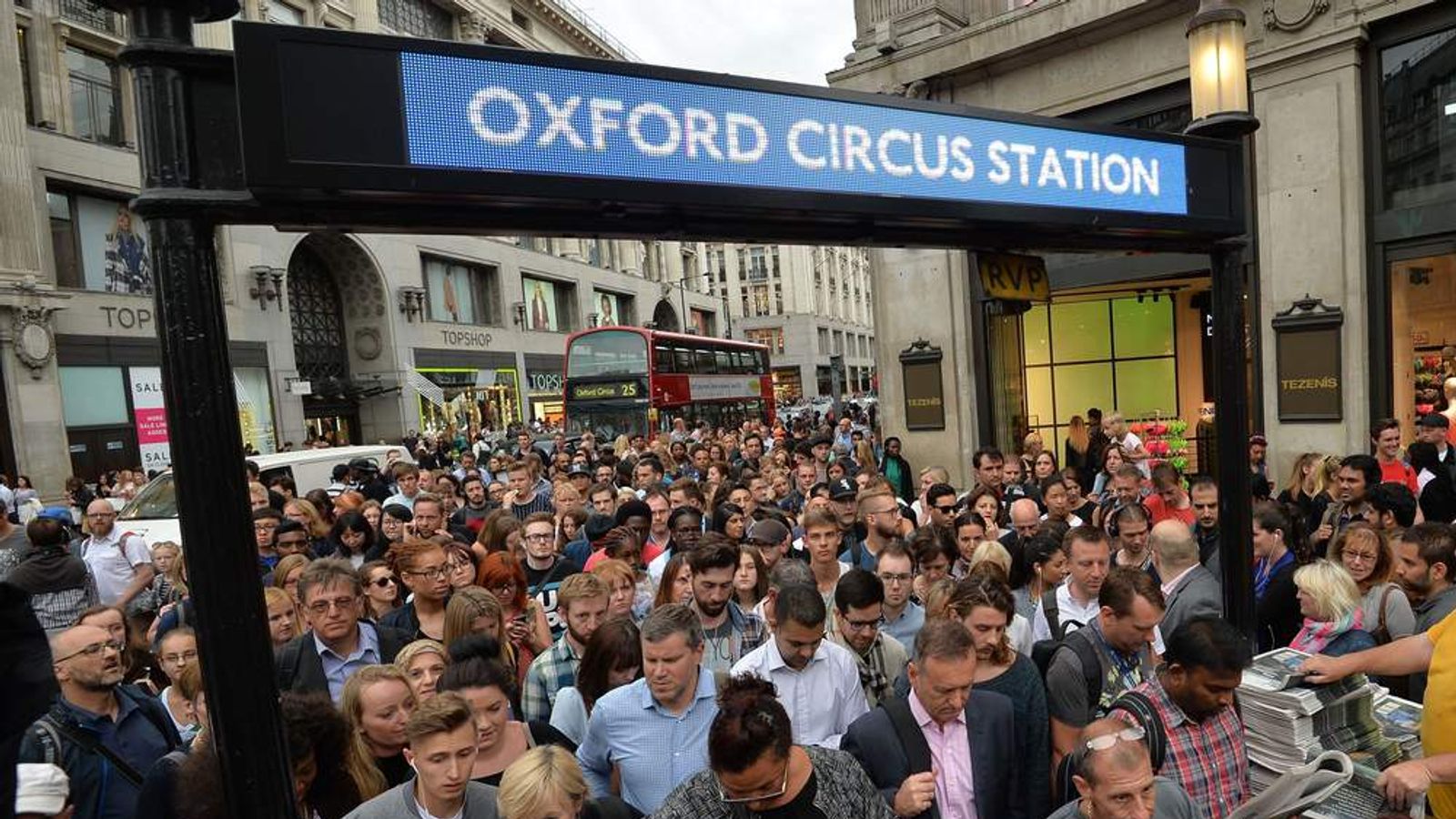 Tube Strike: Huge Queues As London Grinds To Halt | UK News | Sky News