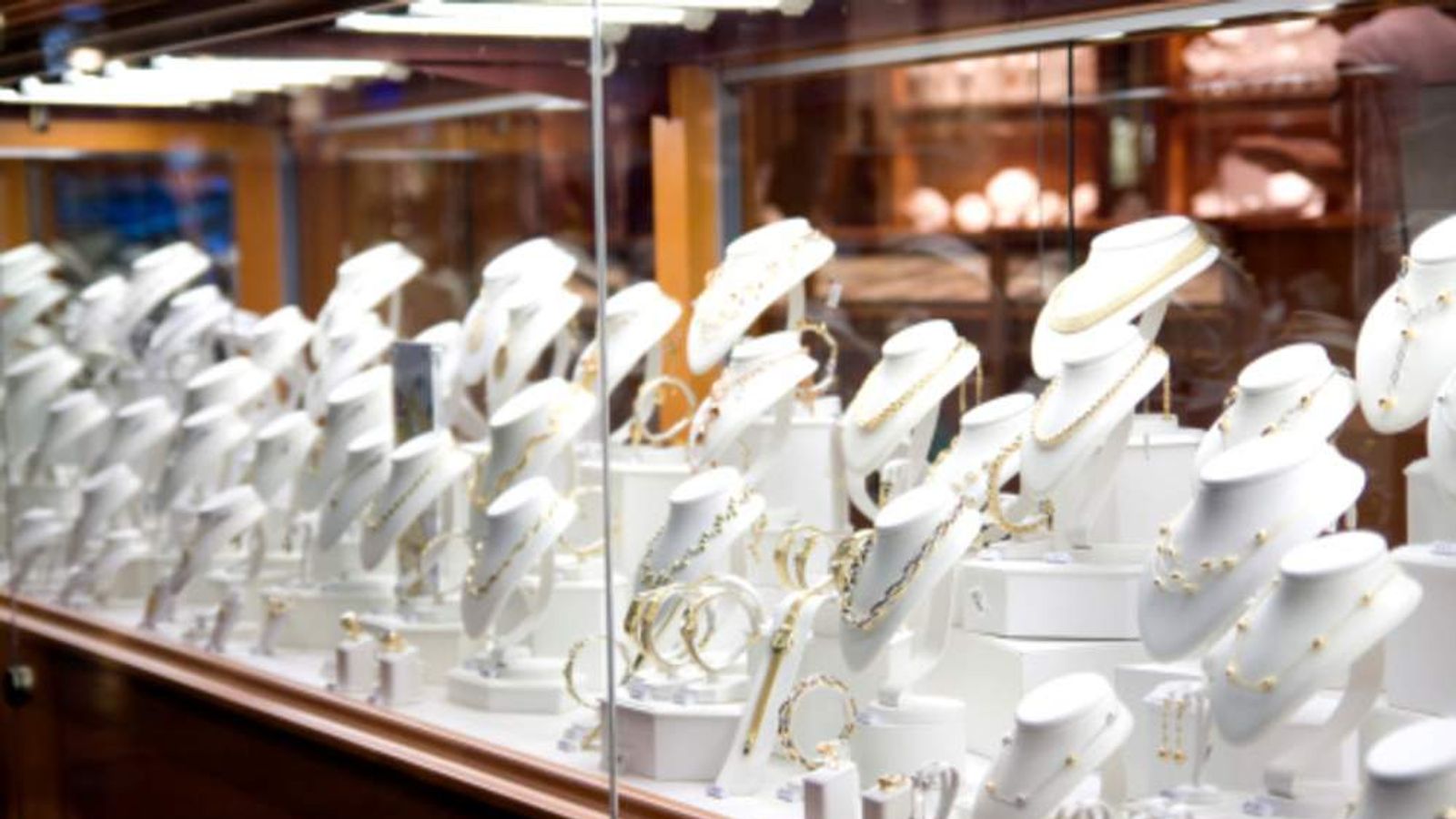 Spanish Gang Arrested Over £19.5m Watch Heist | World News | Sky News