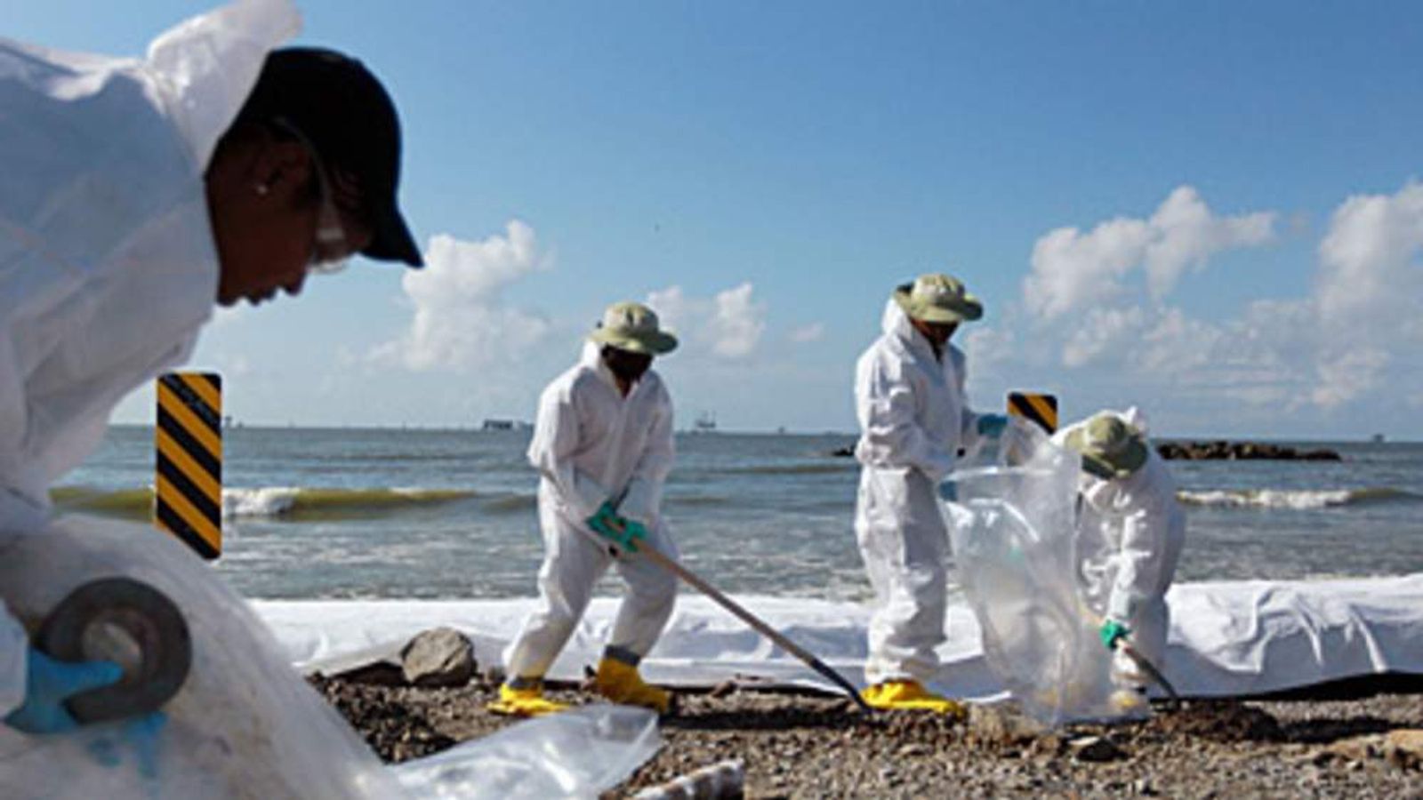 BP: Cost Of Oil Spill Operation Hits £2.3bn | Money News | Sky News