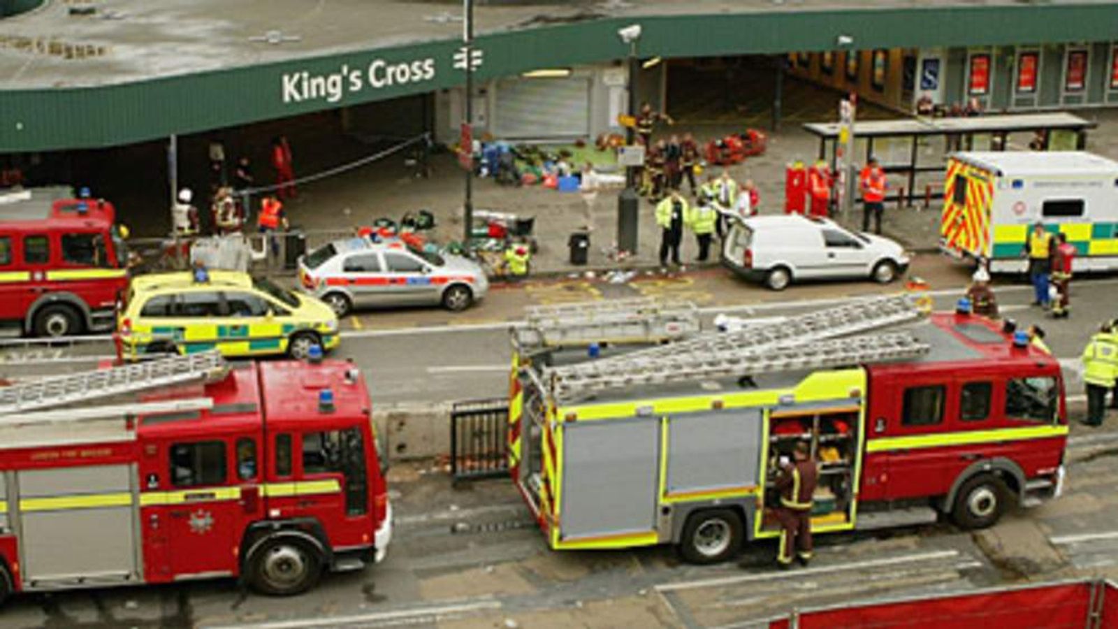 7/7 Survivor 'Picked Up Leg And Hopped' | UK News | Sky News