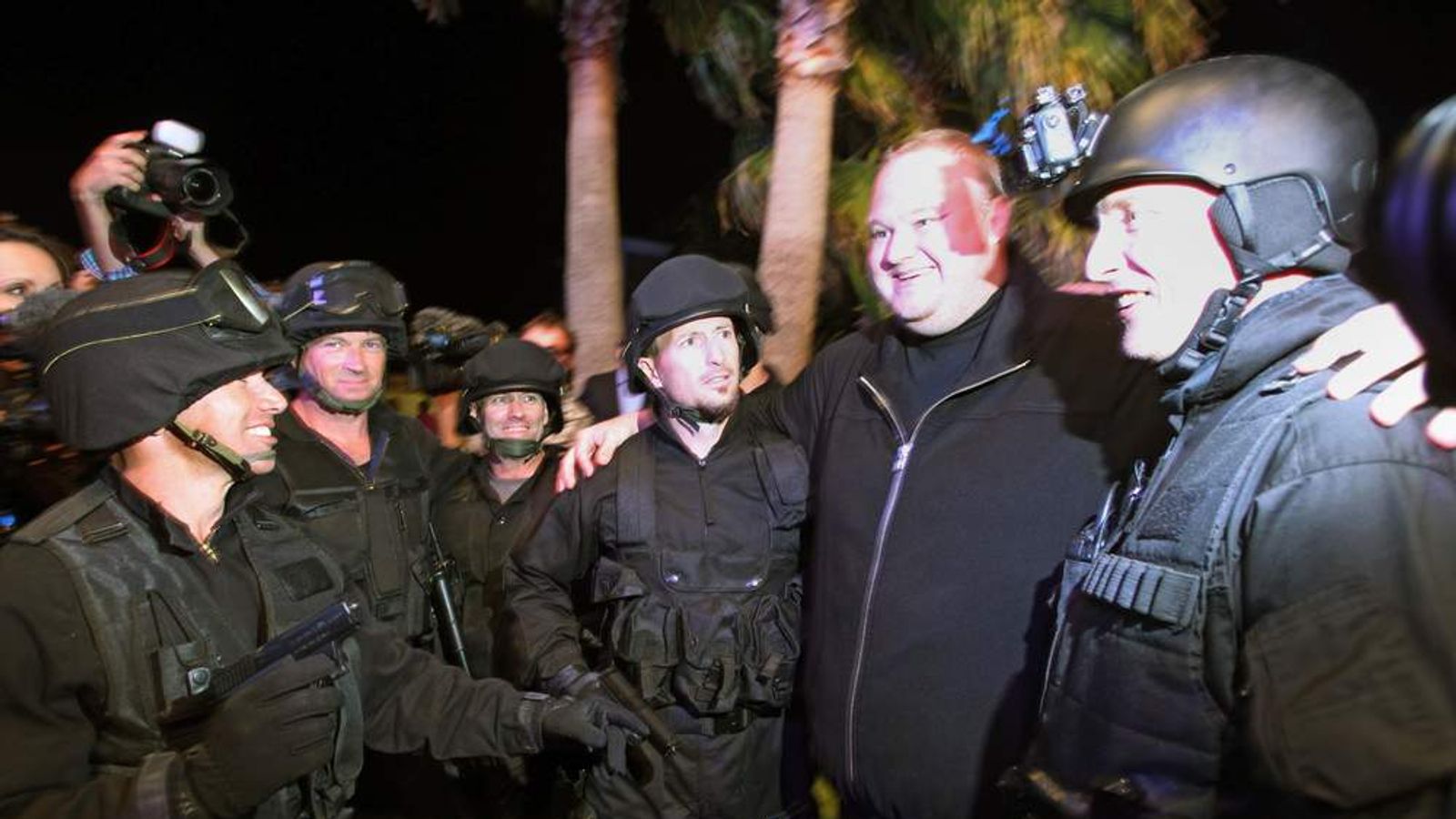 Megaupload Kim Dotcom Rebuffs US Legal Move | Money News | Sky News