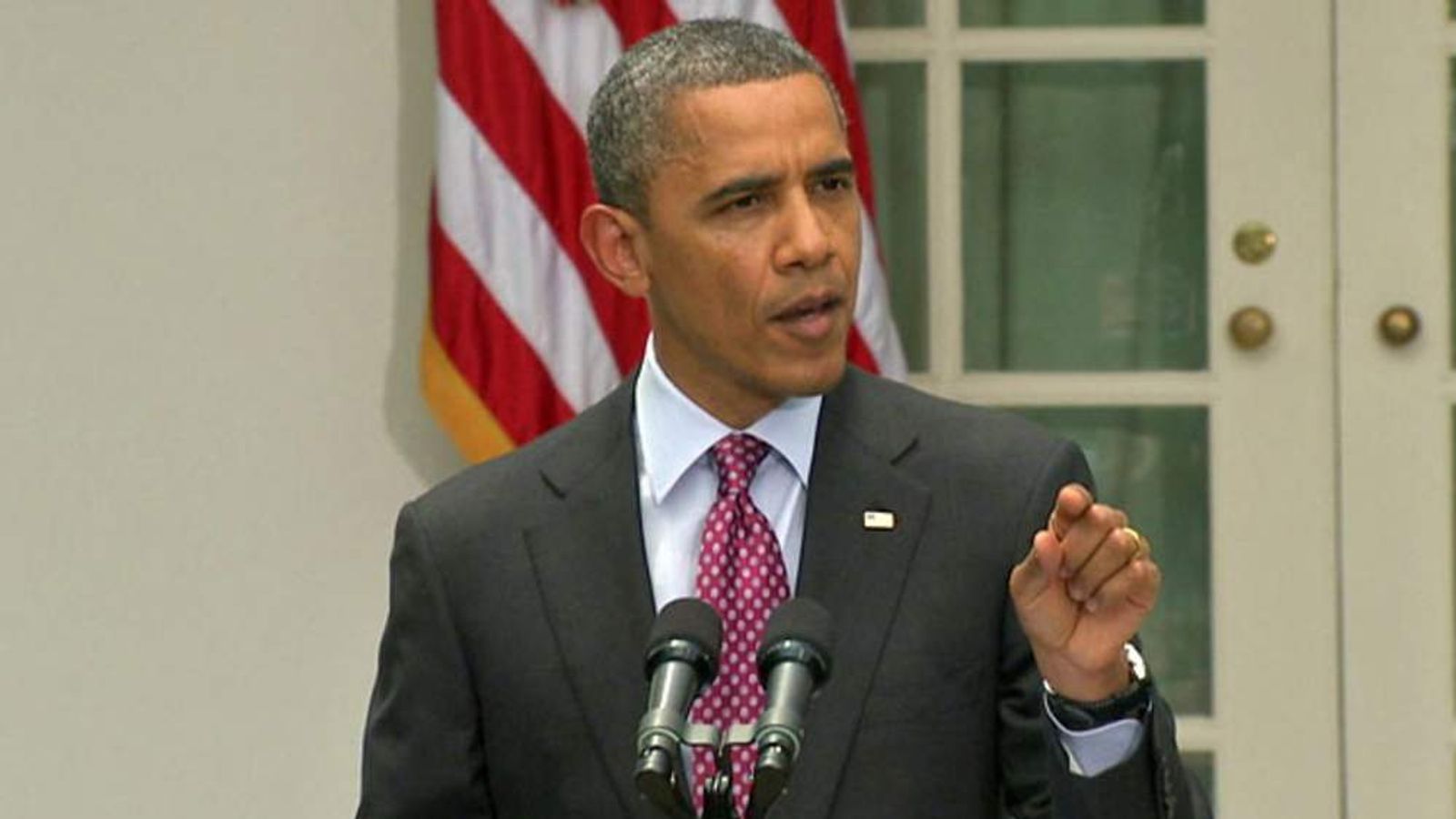 Obama Heckled By Reporter At The White House | Scoop News | Sky News