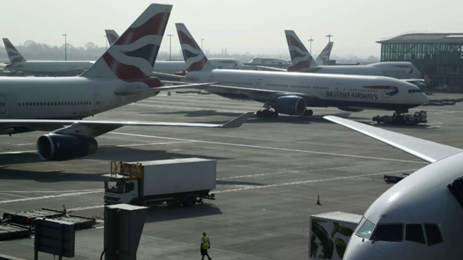 BA Boss: UK Aviation Policy Is A Disgrace | Scoop News | Sky News