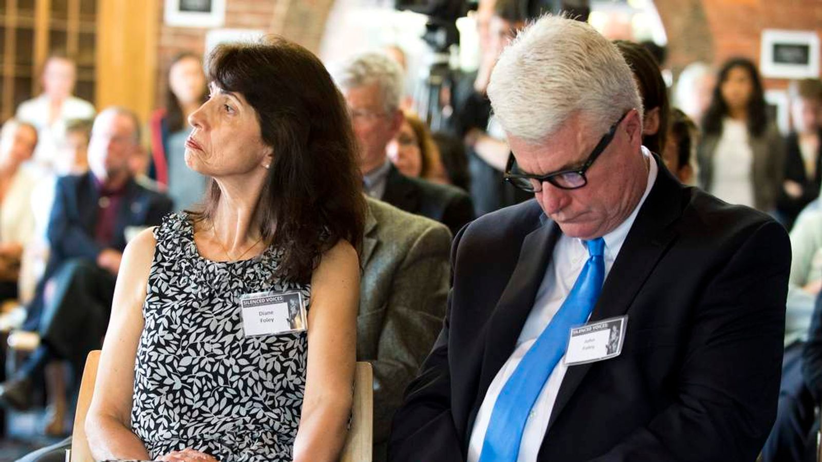 Foley Family Sent Email Threat By IS Kidnappers | World News | Sky News