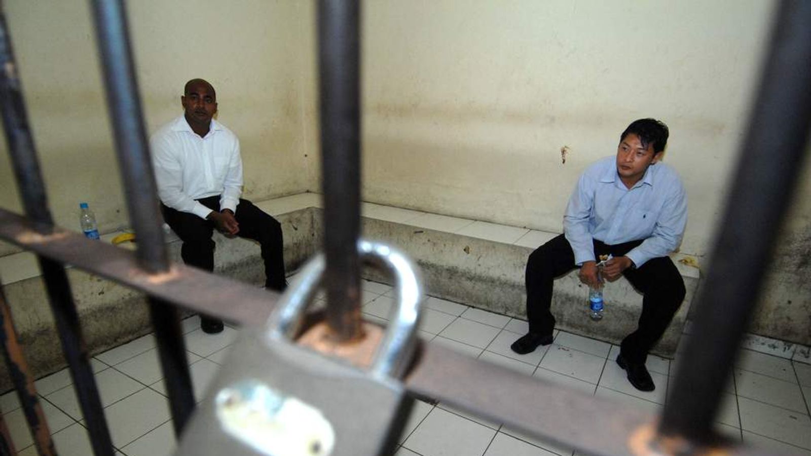 Death-Row Australians Lose Clemency Appeal | World News | Sky News