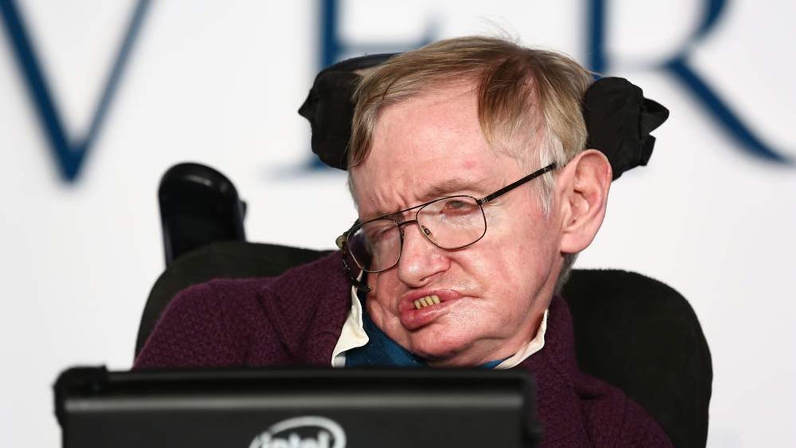 Hawking Answers Questions On Reddit's AMA | Science, Climate & Tech ...