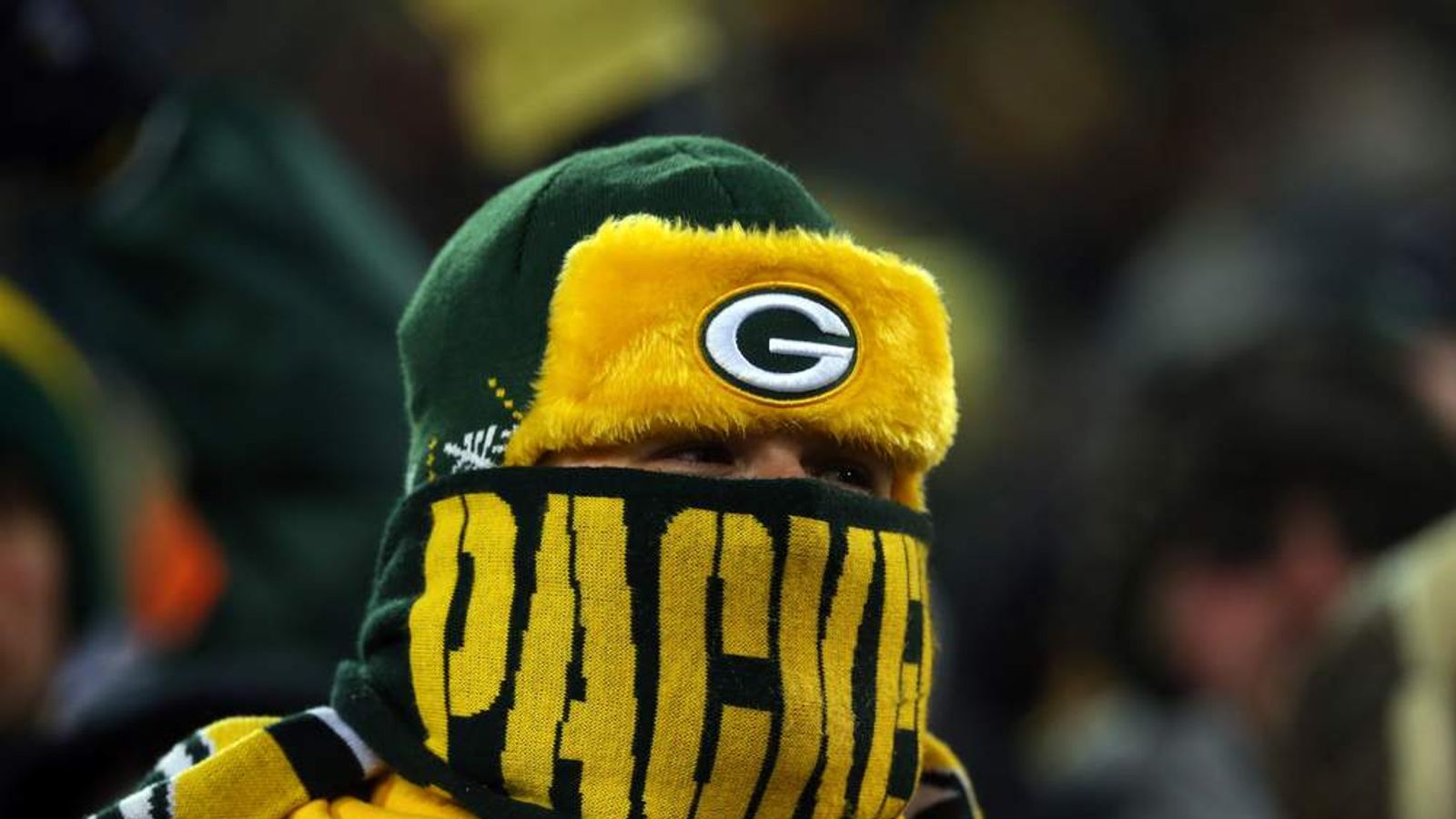 Polar Vortex: NFL Fans Brave -26C Wind Chill | US News | Sky News