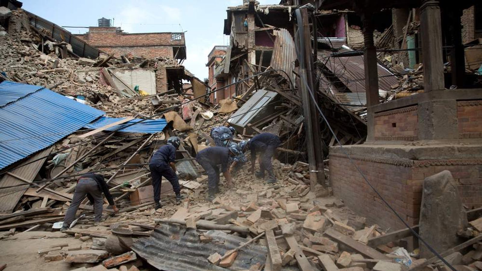 Nepal Quake Death Toll Could Reach 10,000 | World News | Sky News