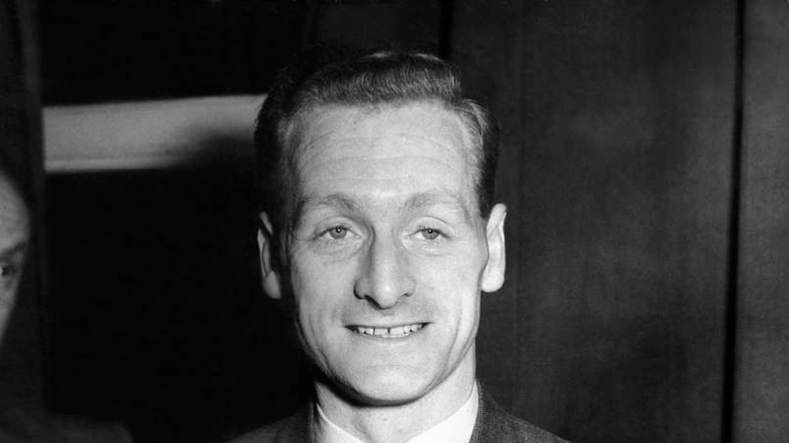 Sir Tom Finney: Football Legend Dies Aged 91 | UK News | Sky News