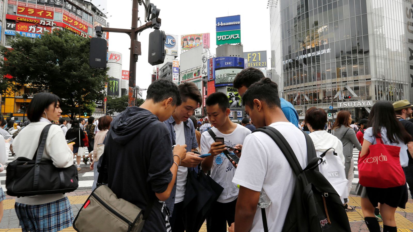 Japan Goes Wild As Pokemon GO Launches | Science, Climate & Tech News ...