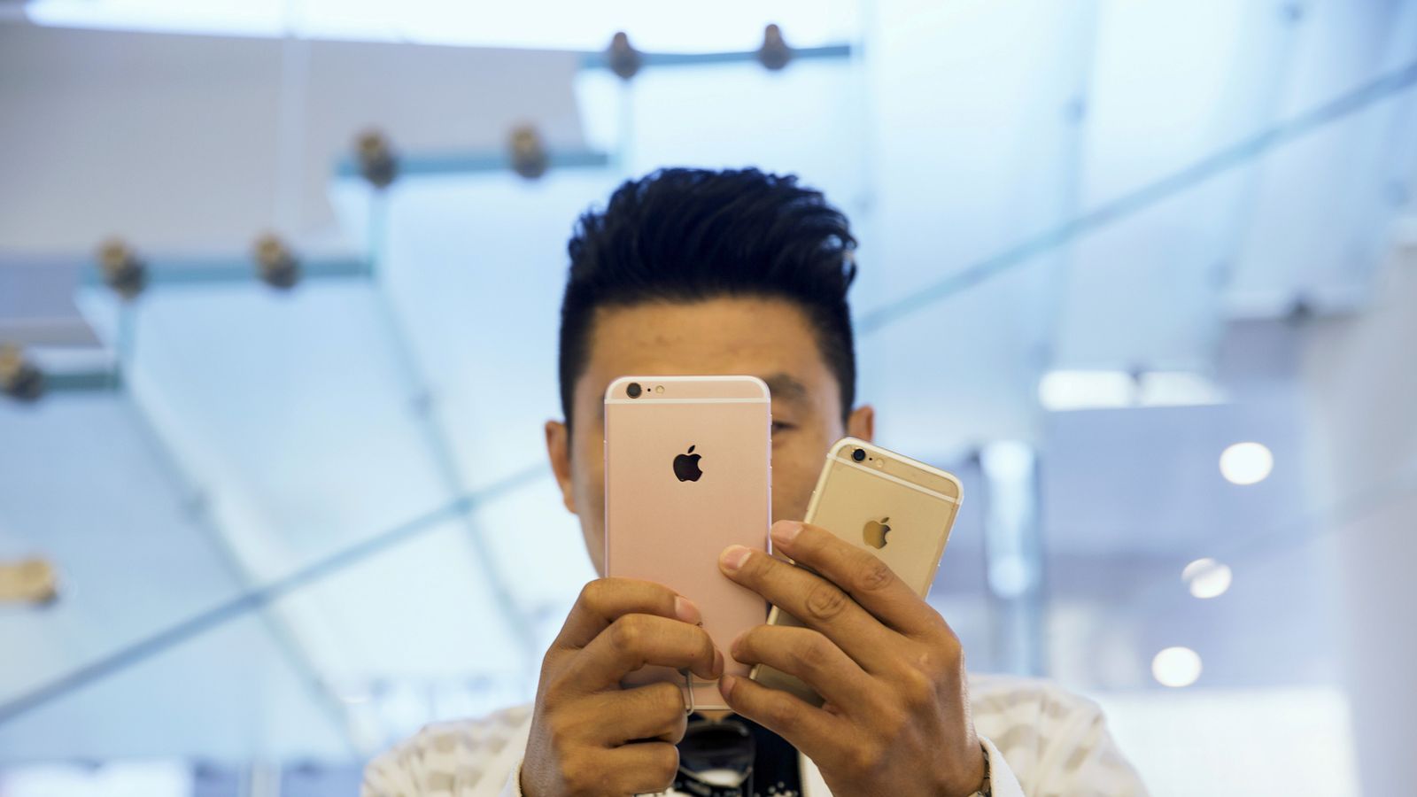 Apple iPhone Sales Fall For Second Quarter | Money News | Sky News