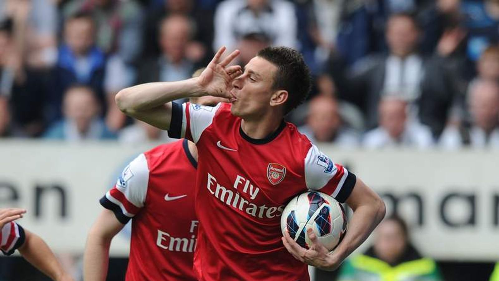 Arsenal Win Secures Champions League Place | Scoop News | Sky News