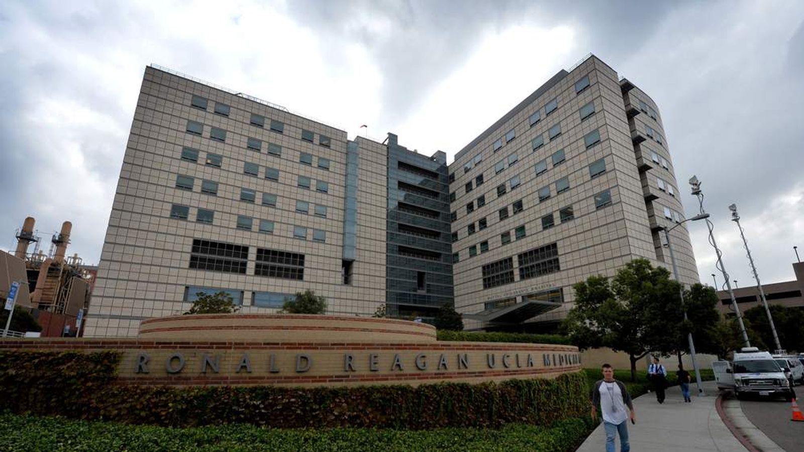 Hospital Warns Of Deadly 'Superbug' Risk | US News | Sky News
