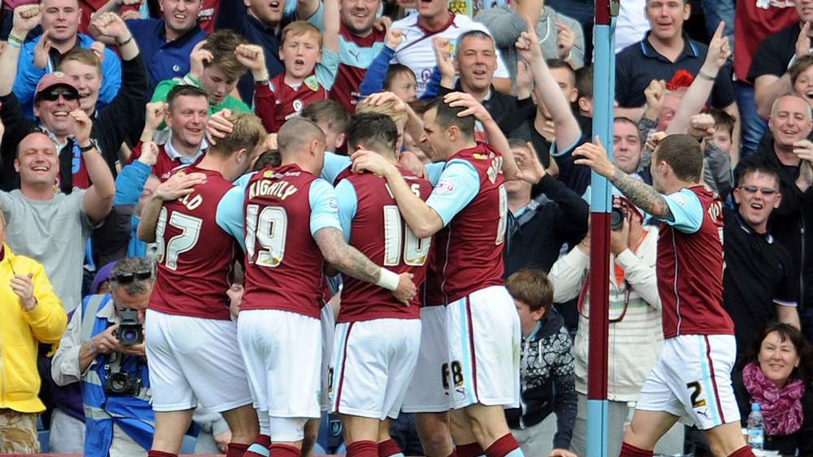 Burnley Promoted To Premier League | Scoop News | Sky News