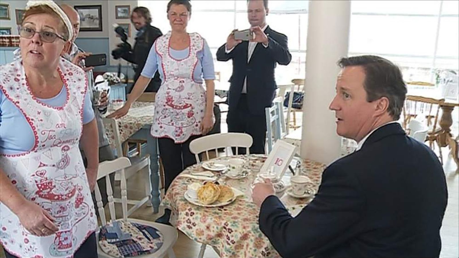 David Cameron Gets In A Jam Over Scone Fillings | Scoop News | Sky News