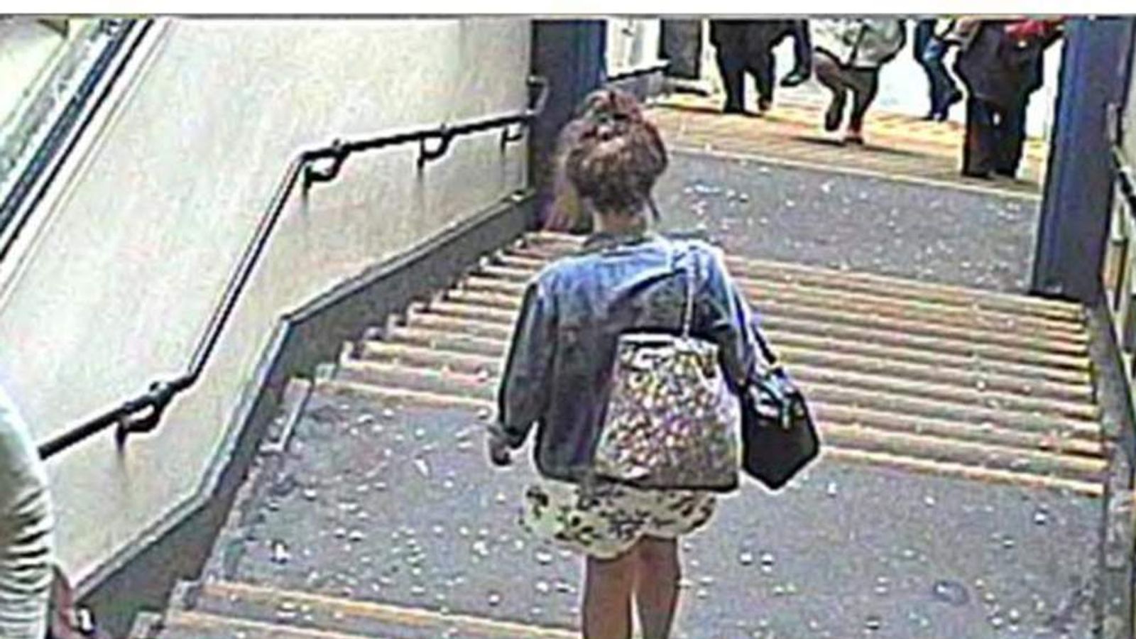 Esme Smith: Sister's Plea For Missing Teenager | UK News | Sky News