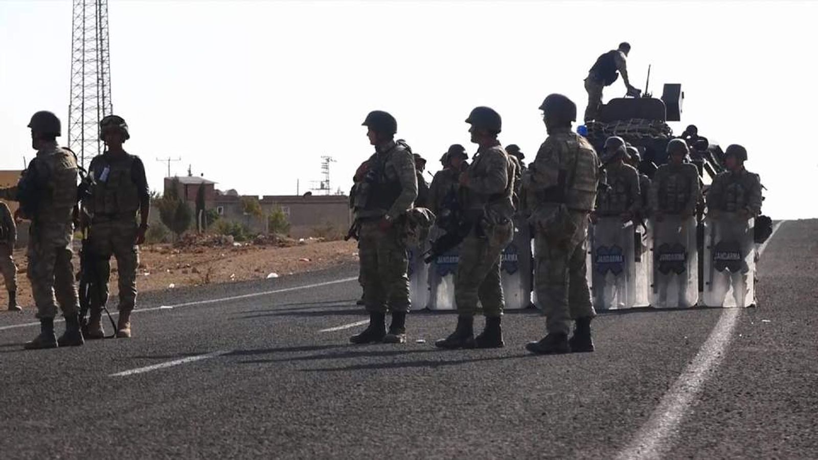 Turkey Warily Watches IS Advance | Scoop News | Sky News