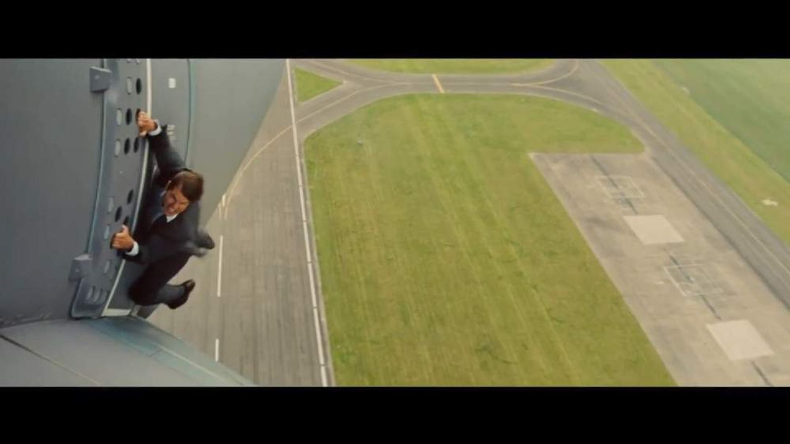 Cruise Flies High In Mission: Impossible Teaser | Ents & Arts News ...