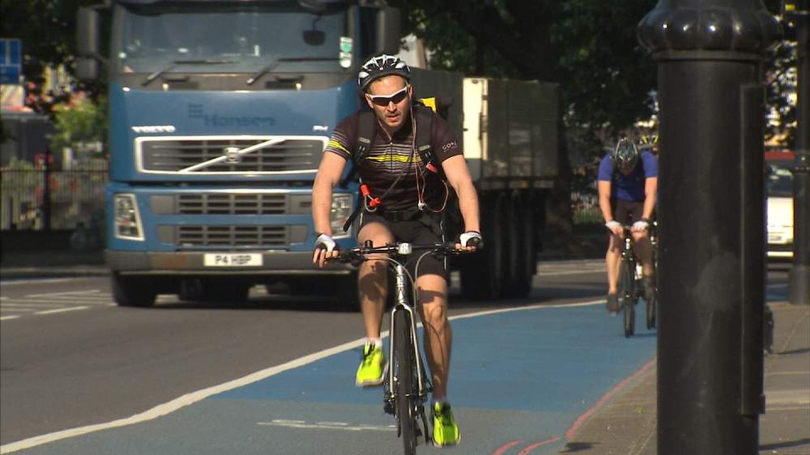 Cyclists Demand National Lorry Safety Crackdown | UK News | Sky News