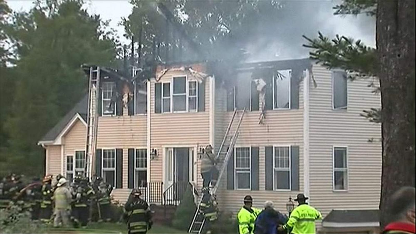 Three Killed As Plane Crashes Into House | US News | Sky News