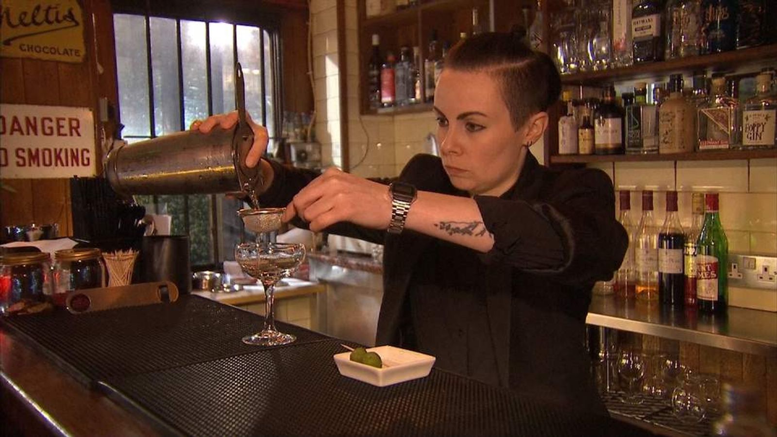 A Brief History Of Gin And How It Has Changed Over The Years | Scoop ...