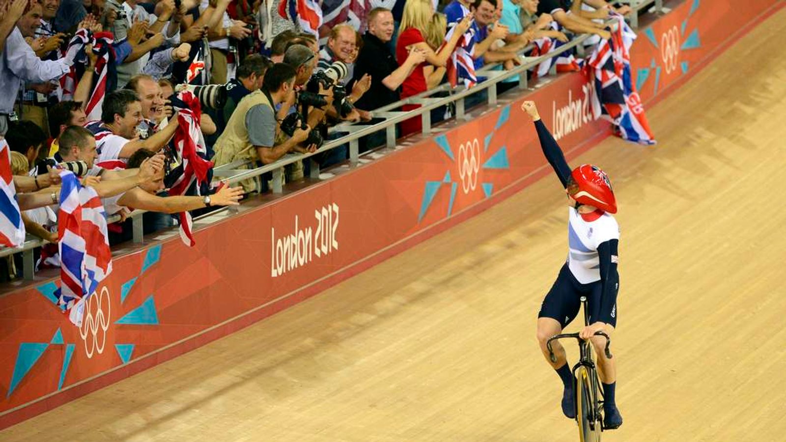 Sir Chris Hoy Wins Fifth Olympic Gold Medal | Scoop News | Sky News