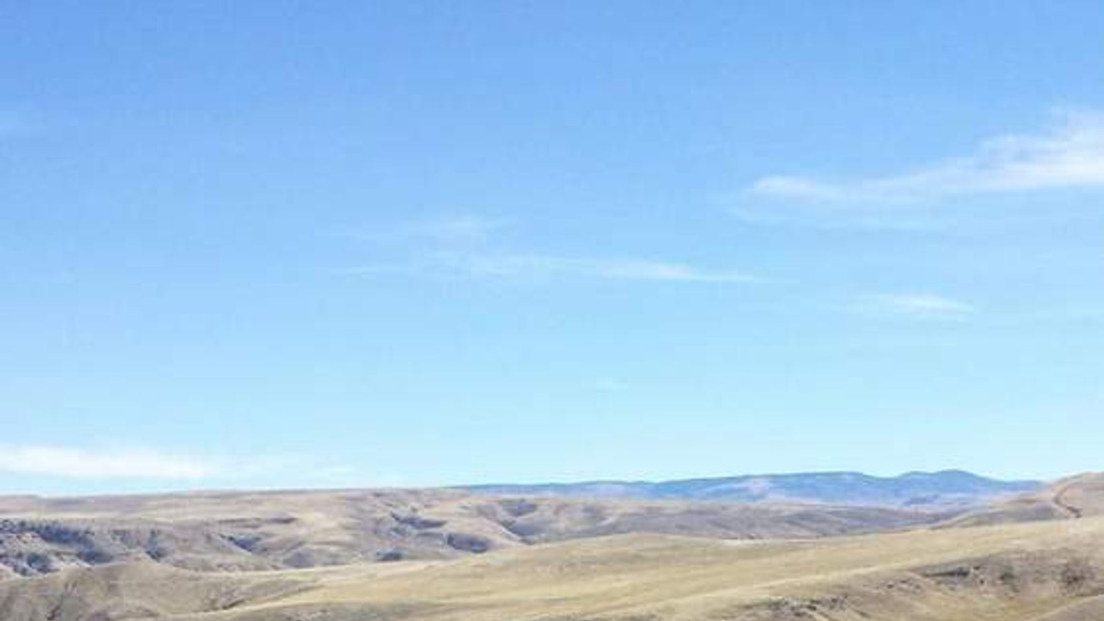 Massive Crack Opens In Wyoming Mountains | US News | Sky News