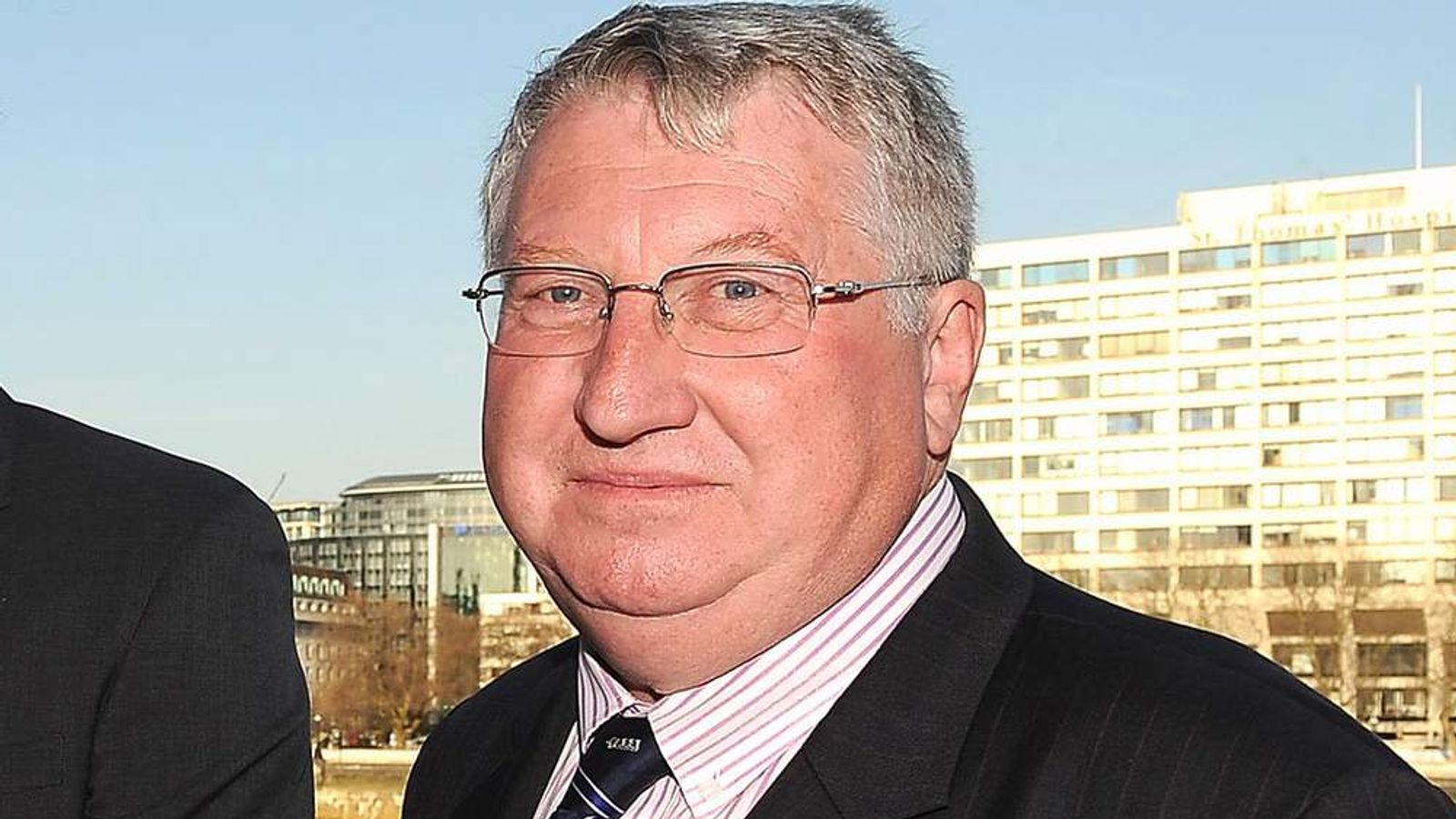 ECB Boss Backs England Duo | Scoop News | Sky News