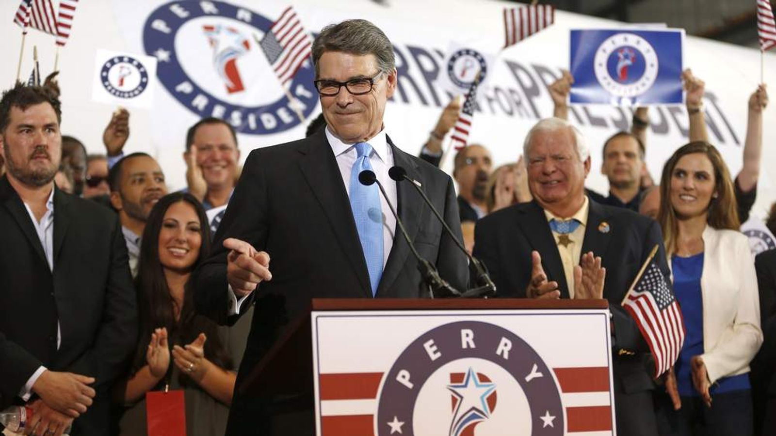 Former Texas Governor Rick Perry Launches 2016 Campaign In Dallas ...