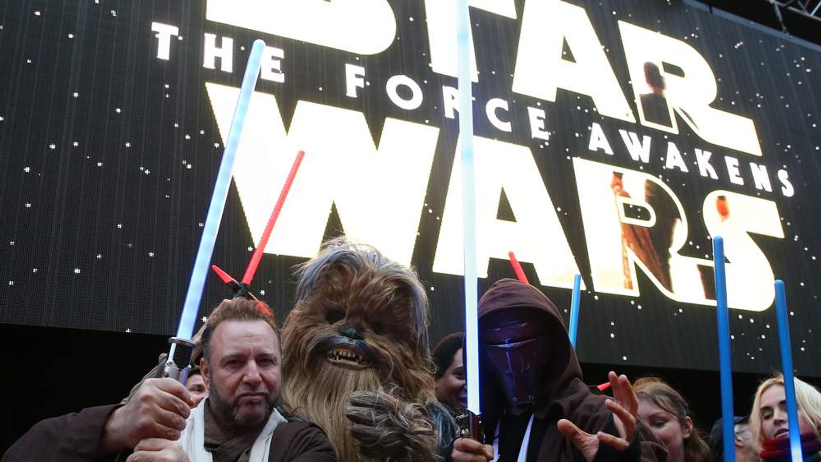 Magic Of Star Wars Returns At London Premiere | Ents & Arts News | Sky News