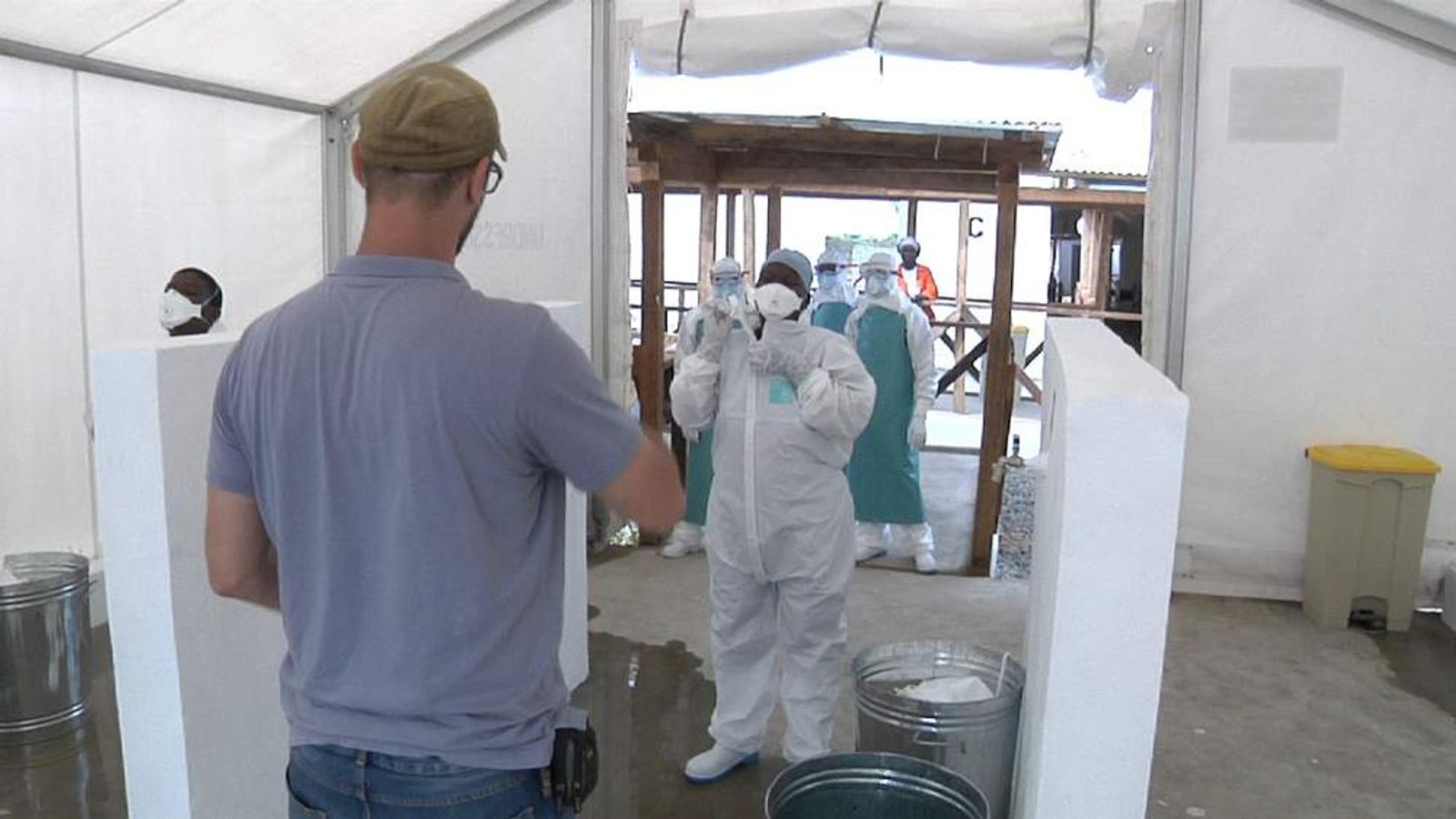 UK-Funded Ebola Hospital Built In Jungle | World News | Sky News