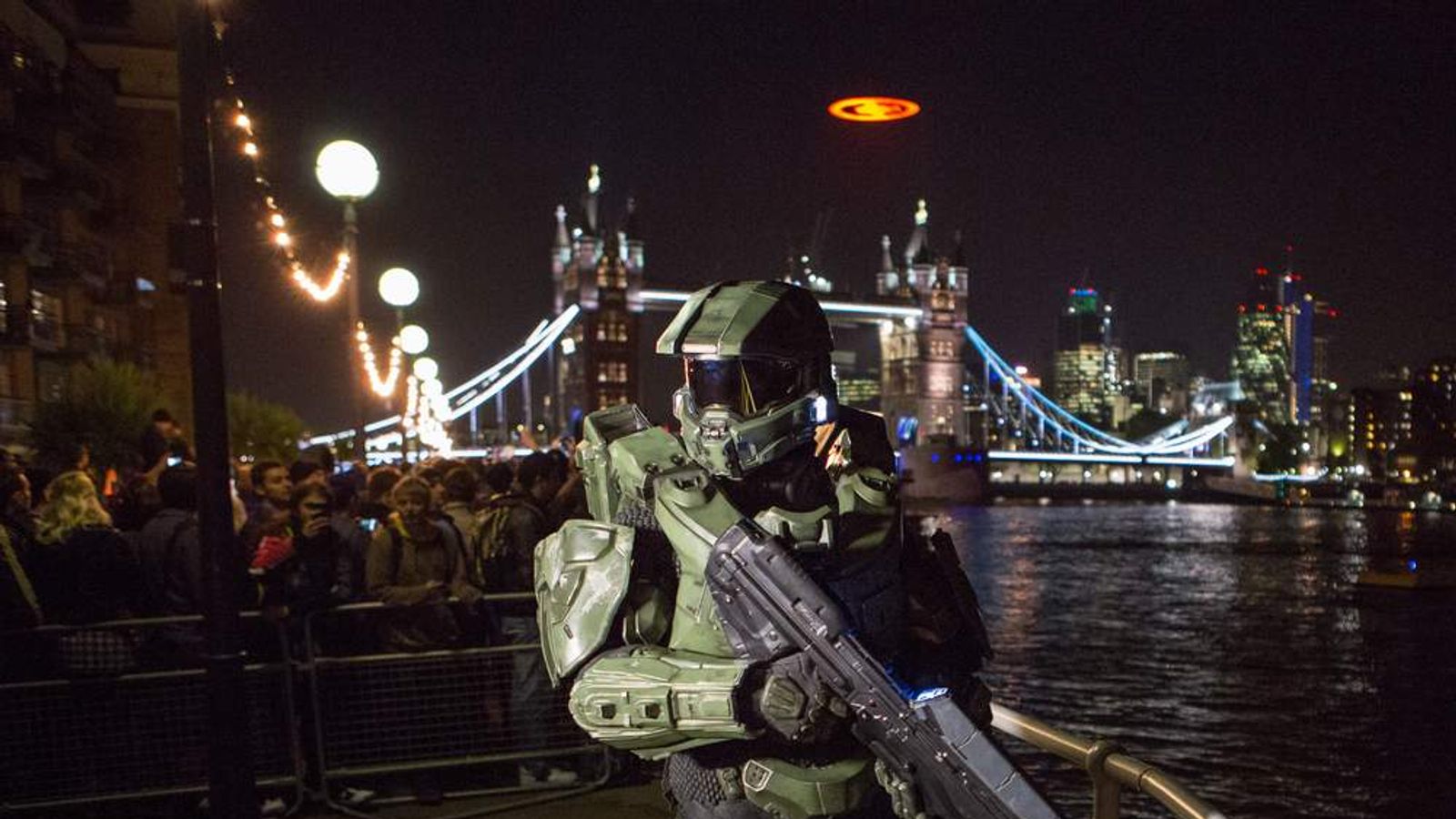 Halo Launched With UFO Over London | Ents & Arts News | Sky News
